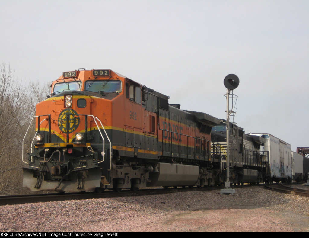 BNSF 992